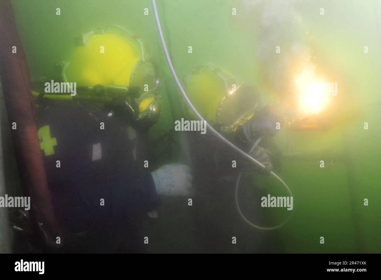 Underwater Kerie cable Stock Photo - Alamy