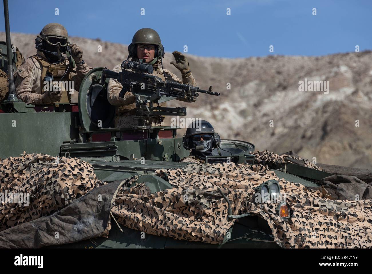 U.S. Marines with 3rd Assault Amphibian Battalion, 1st Marine Division ...