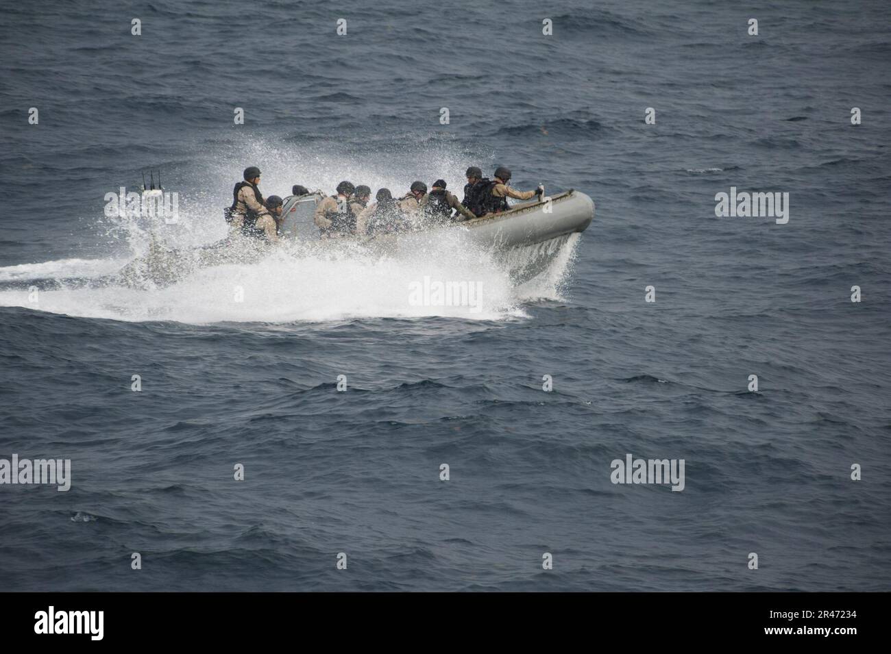 Underway operations hi-res stock photography and images - Alamy