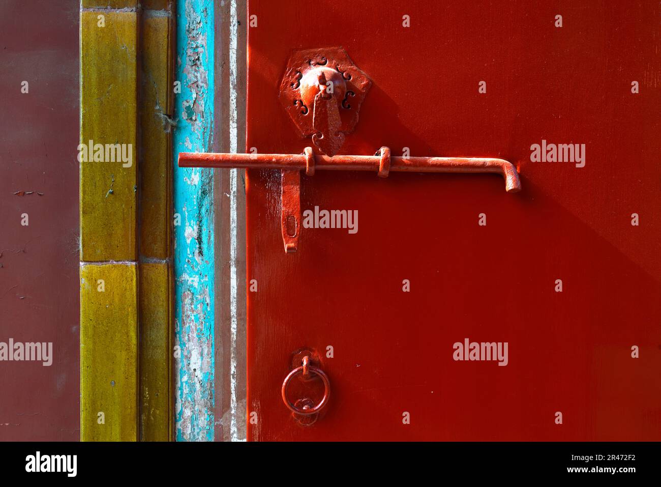 Iconic Chinese Gate, Beijing, China Stock Photo - Alamy