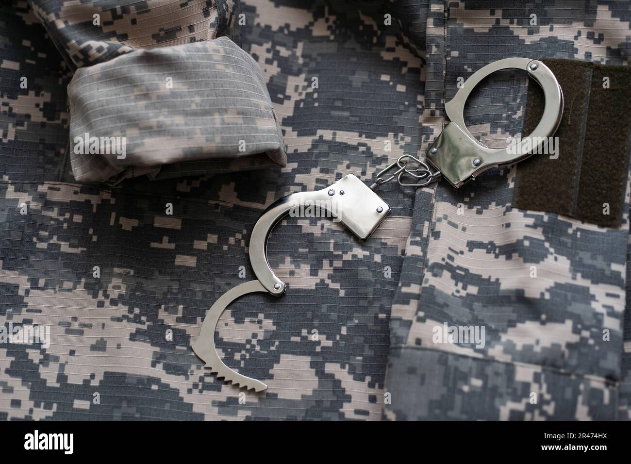 Military encirclement hi-res stock photography and images - Alamy