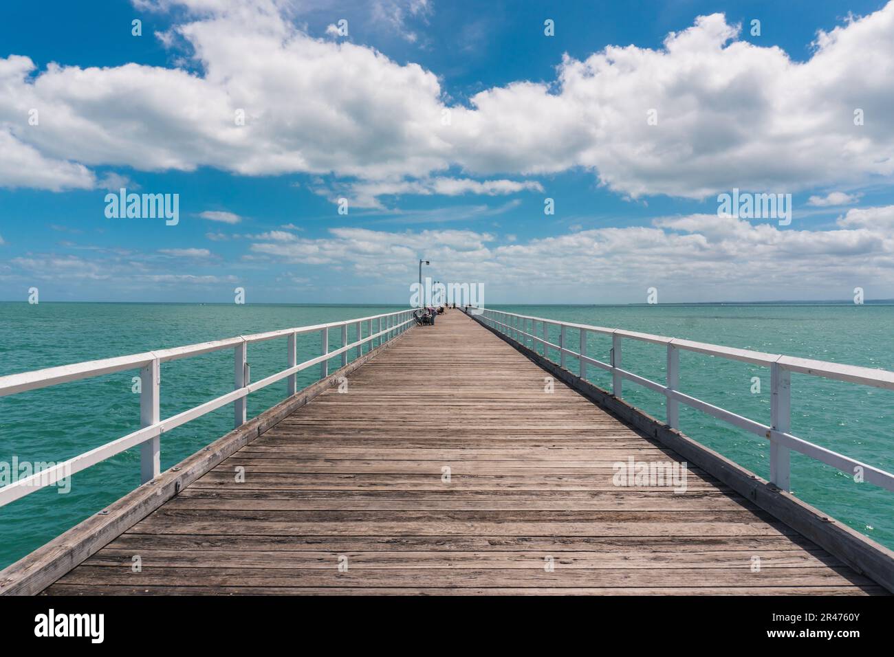 Platform extending hi-res stock photography and images - Alamy