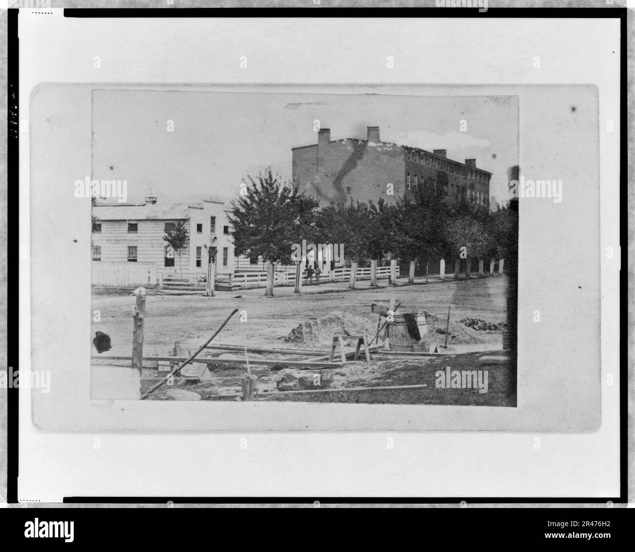 Cluster of buildings hi-res stock photography and images - Alamy