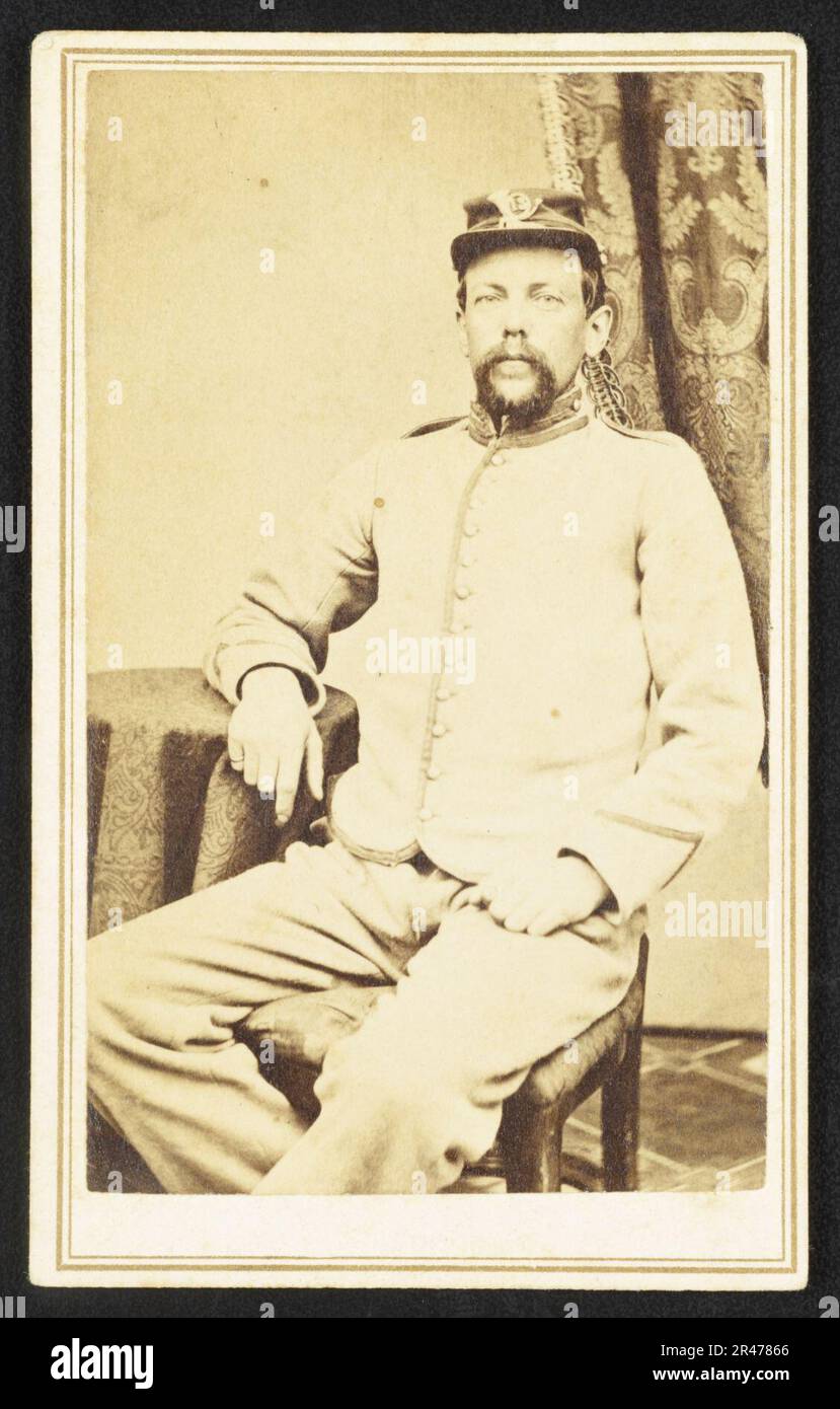 Unidentified soldier in 13th Veteran Reserve Corps Infantry Regiment ...