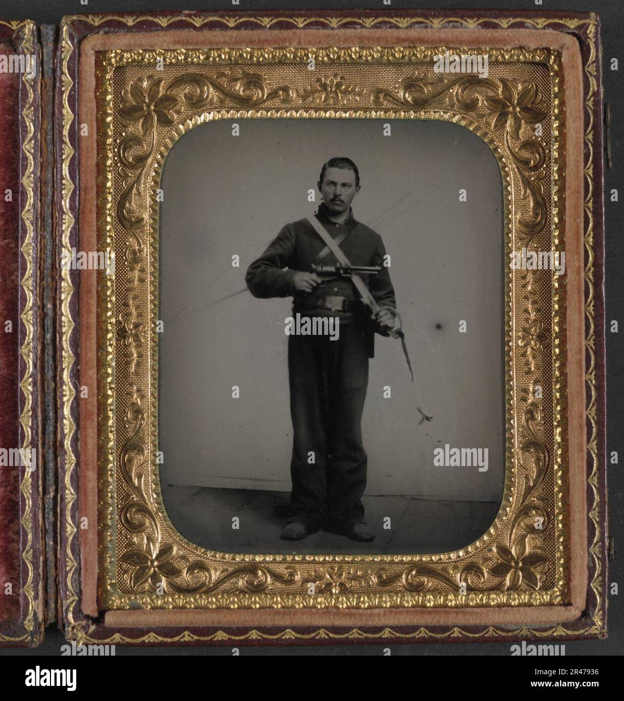 Unidentified soldier in Union cavalry uniform with Colt Dragoon ...