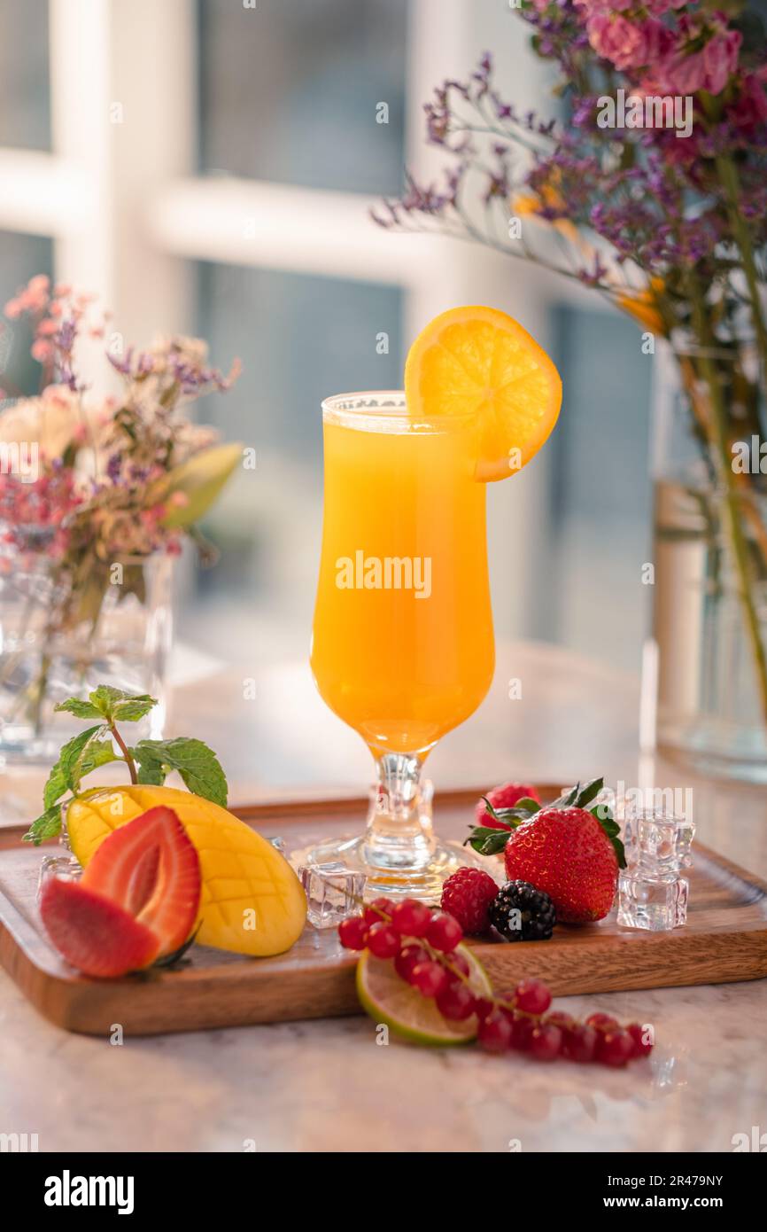 A delicious freshly made orange juice Stock Photo - Alamy