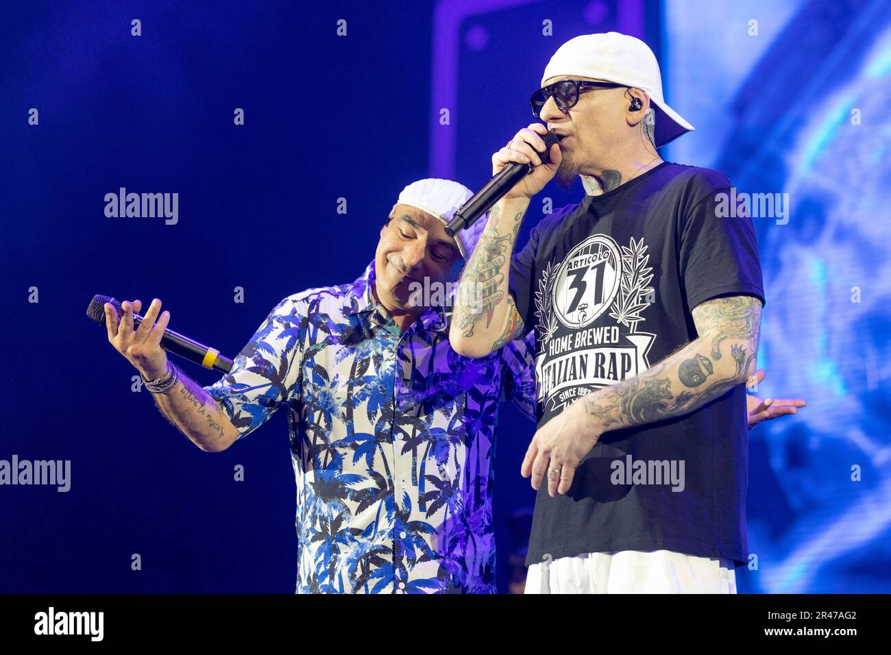 Articolo 31 concerti hi-res stock photography and images - Alamy