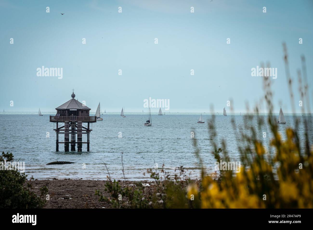 La rochelle lighthouse bout du monde hi-res stock photography and ...