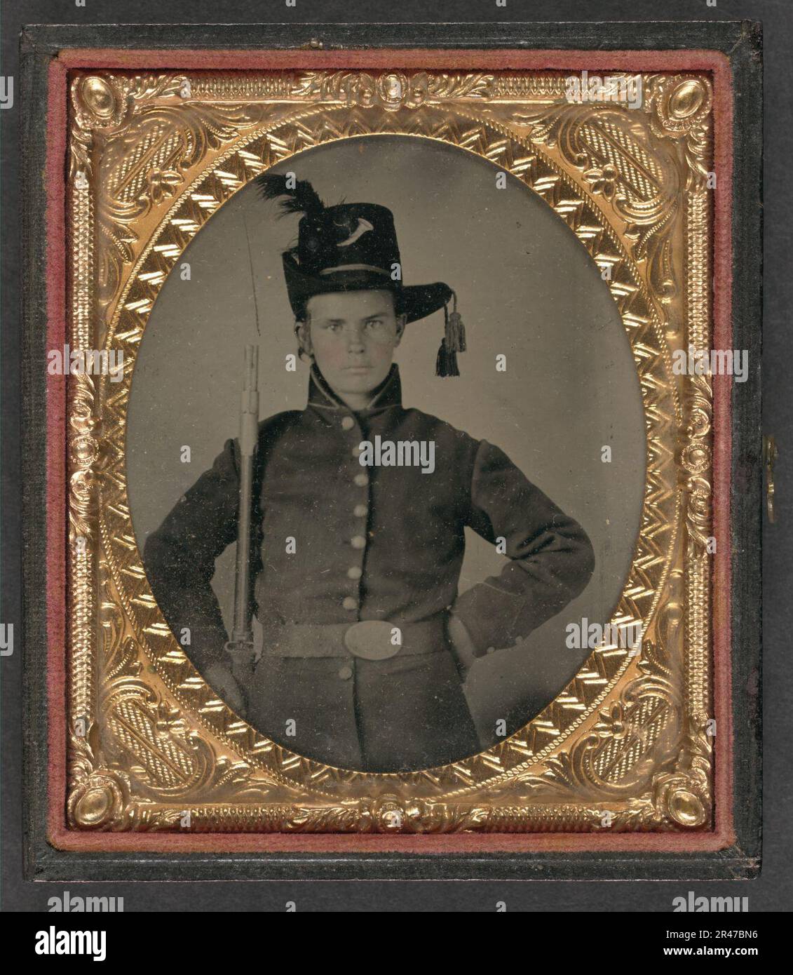 Unidentified young soldier in Union uniform and Hardee hat with ...
