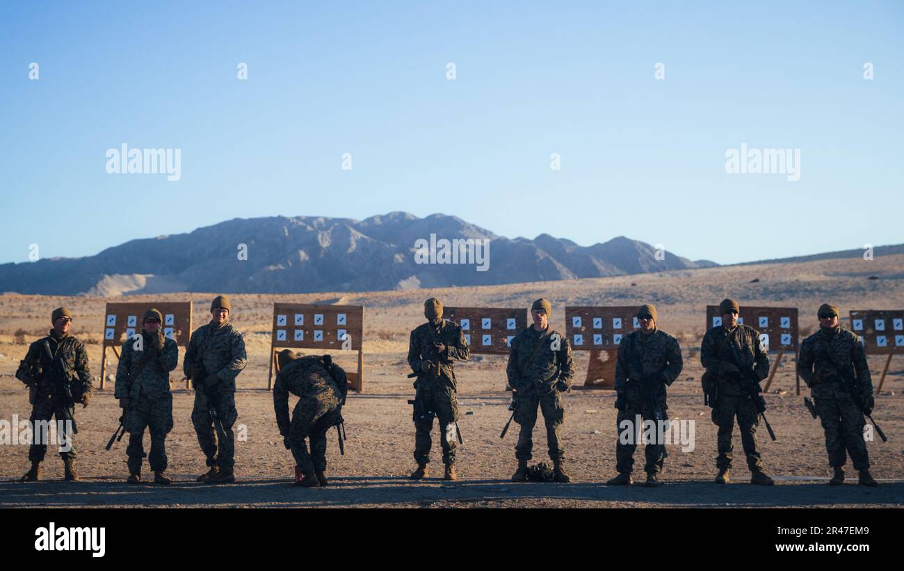 U.S. Marines with 3d Littoral Combat Team, 3d Marine Littoral Regiment ...