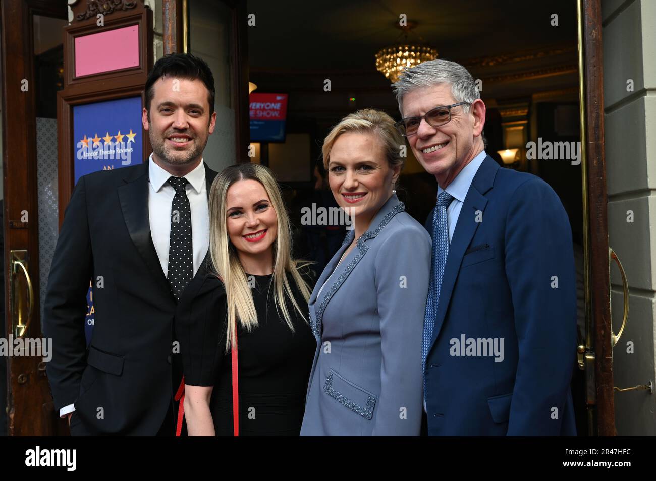 Right american actress hi-res stock photography and images - Alamy