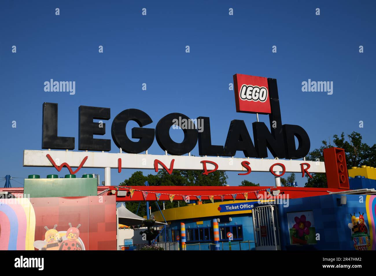 Windsor, UK. 26th May, 2023. LEGOLAND Windsor launches the new Lego ...