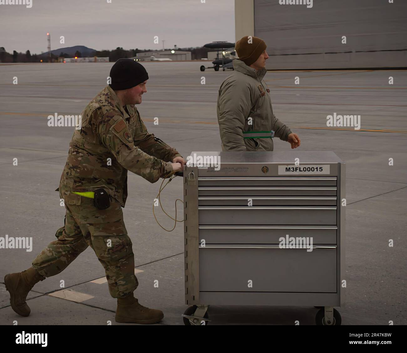 Crew chiefs from the maintenance squadron, at the 158th Fighter Wing ...