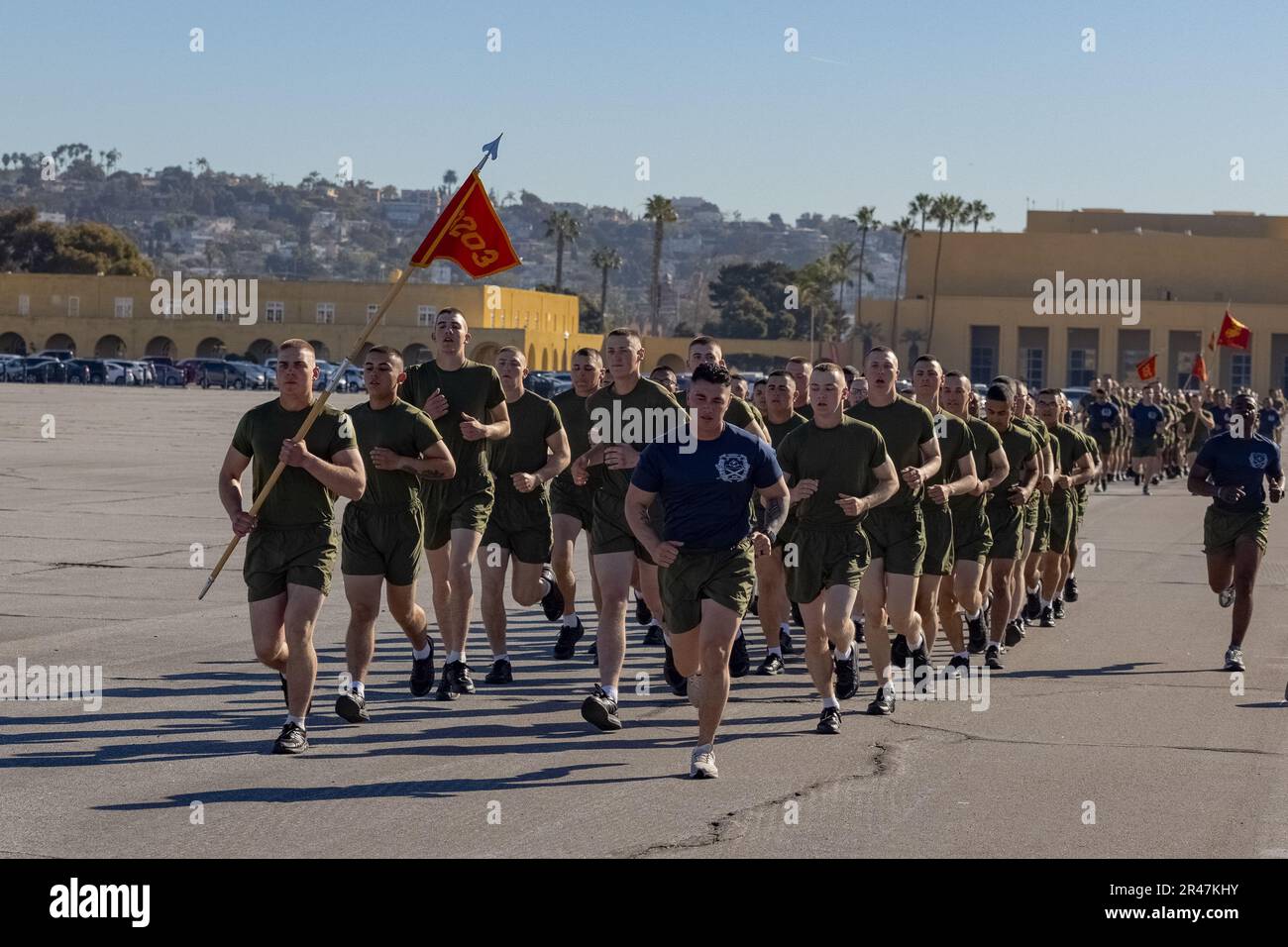 New U.S. Marines with India Company, 3rd Recruit Training Battalion ...