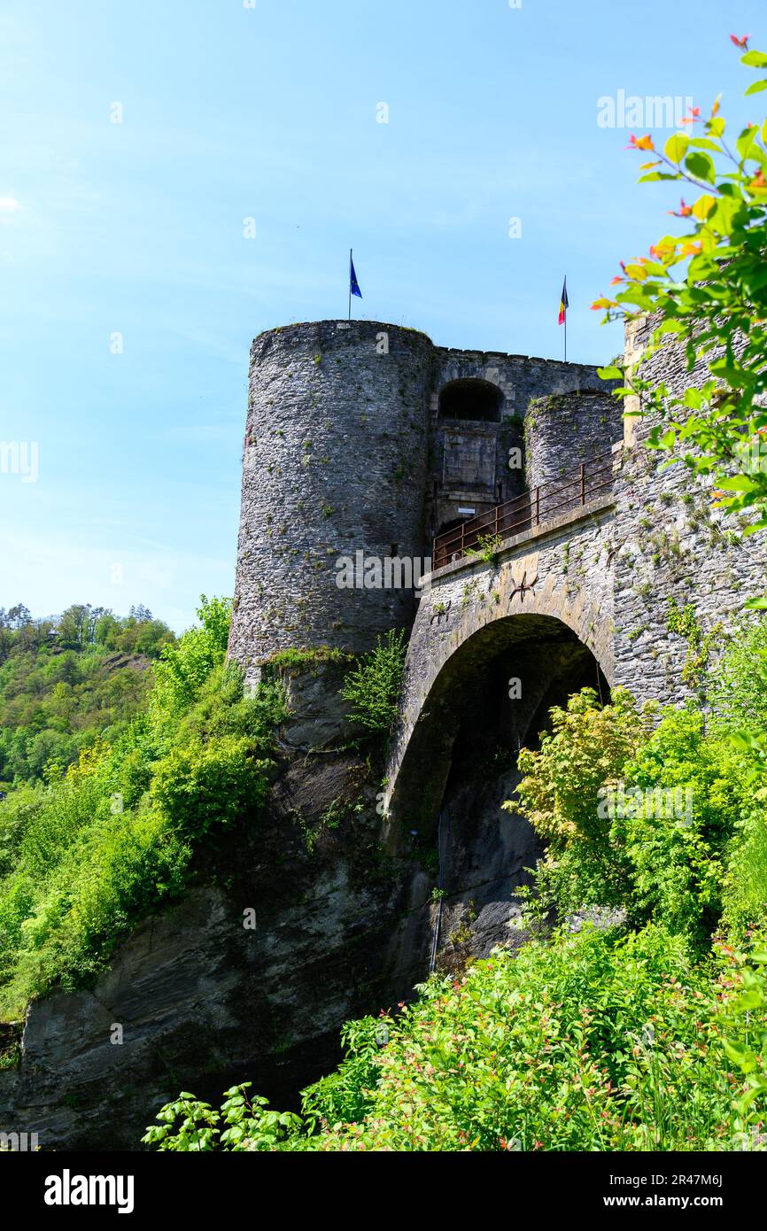 Walking in medieval town Bouillon with fortified castle on rock ...