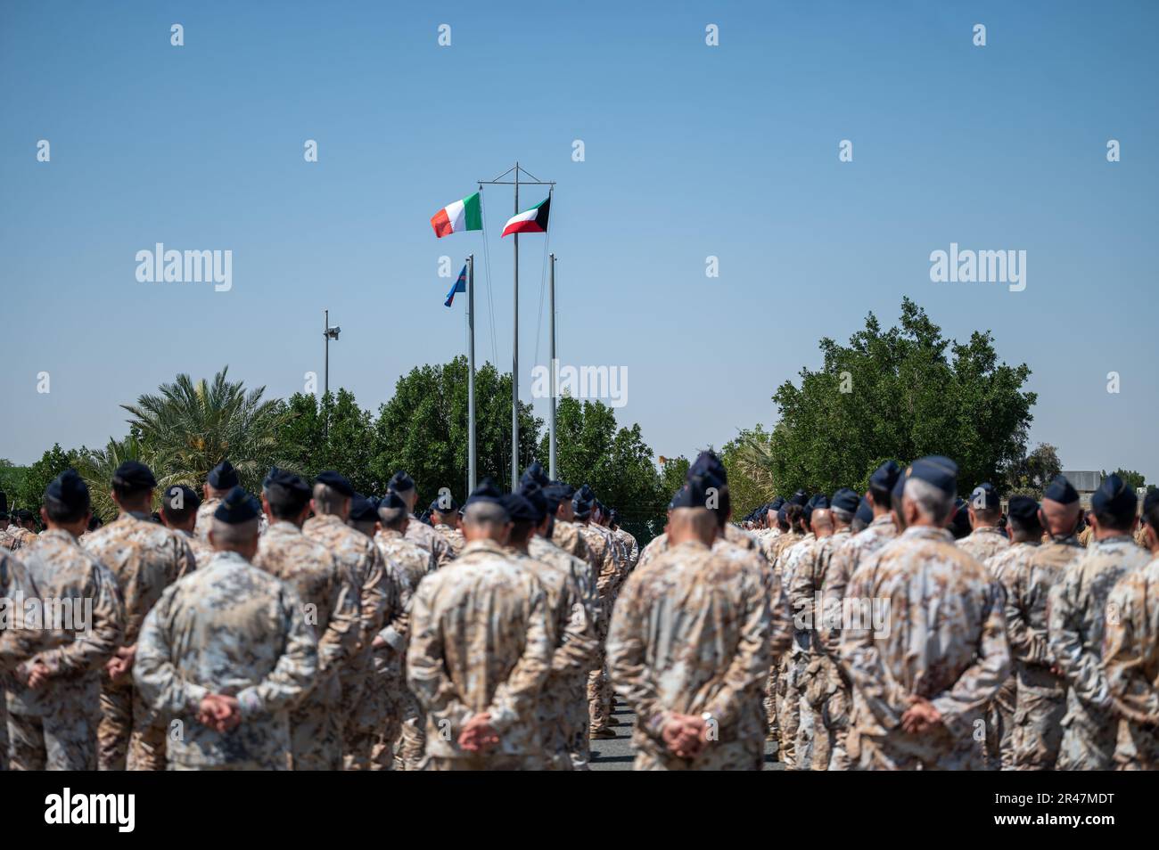 Italian National Contingent Command Air - Task Force Air Kuwait members ...
