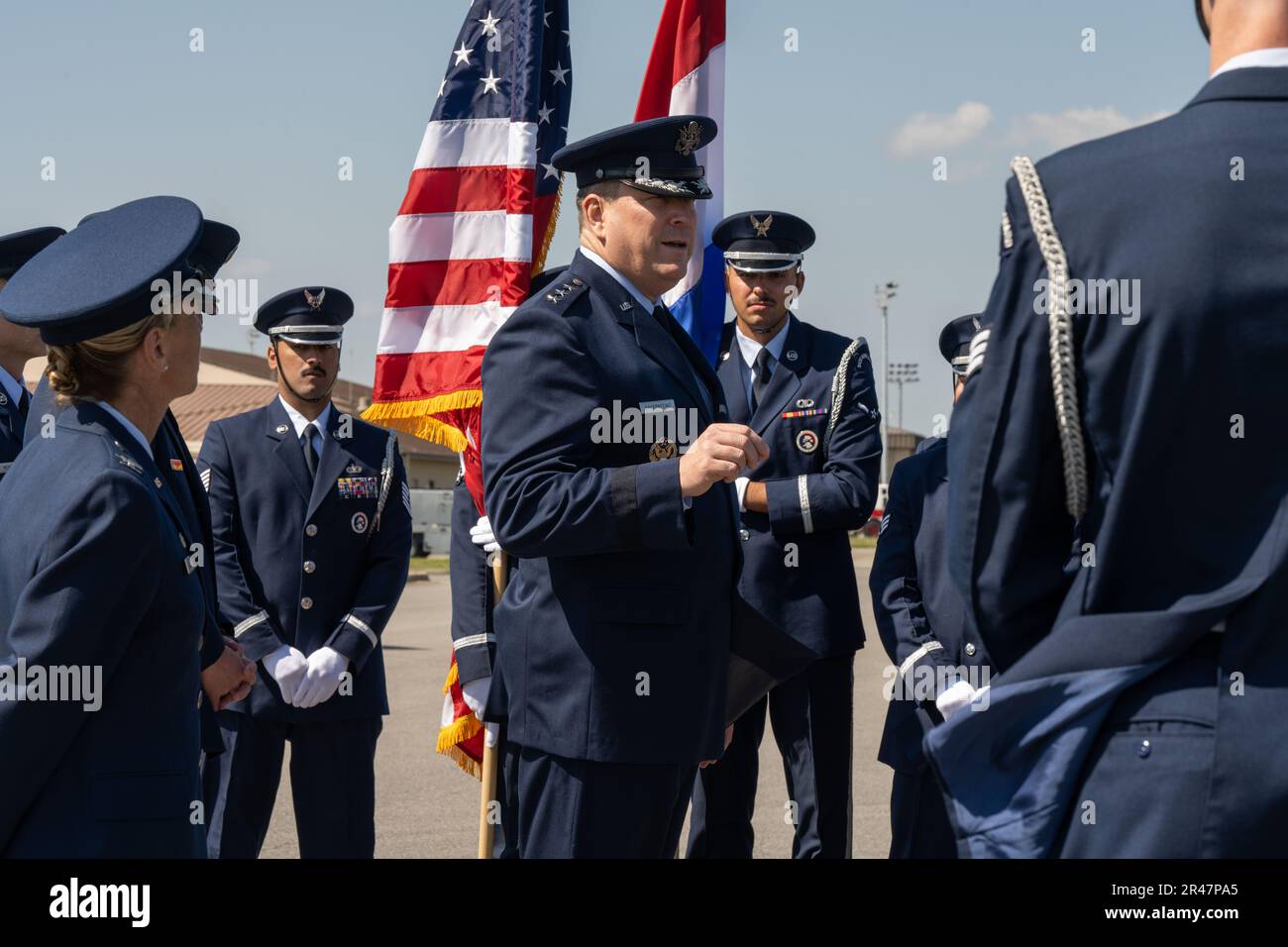 Lt gen tony d bauernfeind hi-res stock photography and images - Alamy