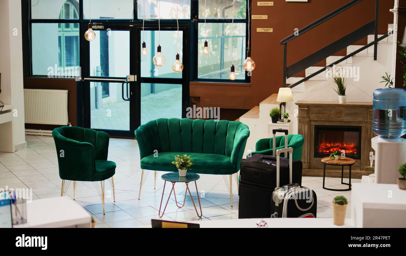 Check in desk stylish resort hi-res stock photography and images - Alamy