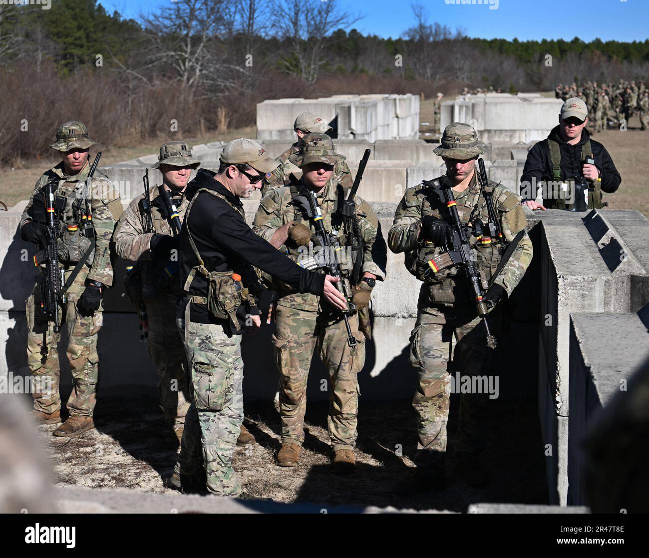 An instructor from the U.S. Army John F. Kennedy Special Warfare Center ...