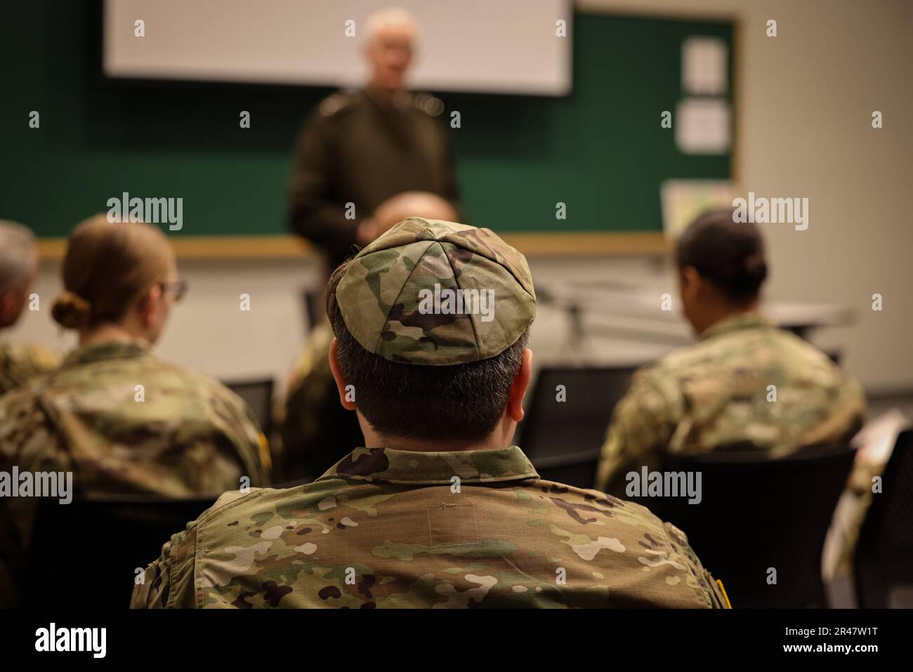 Lt. Gen. Jon A. Jensen, the director of the Army National Guard, meets ...