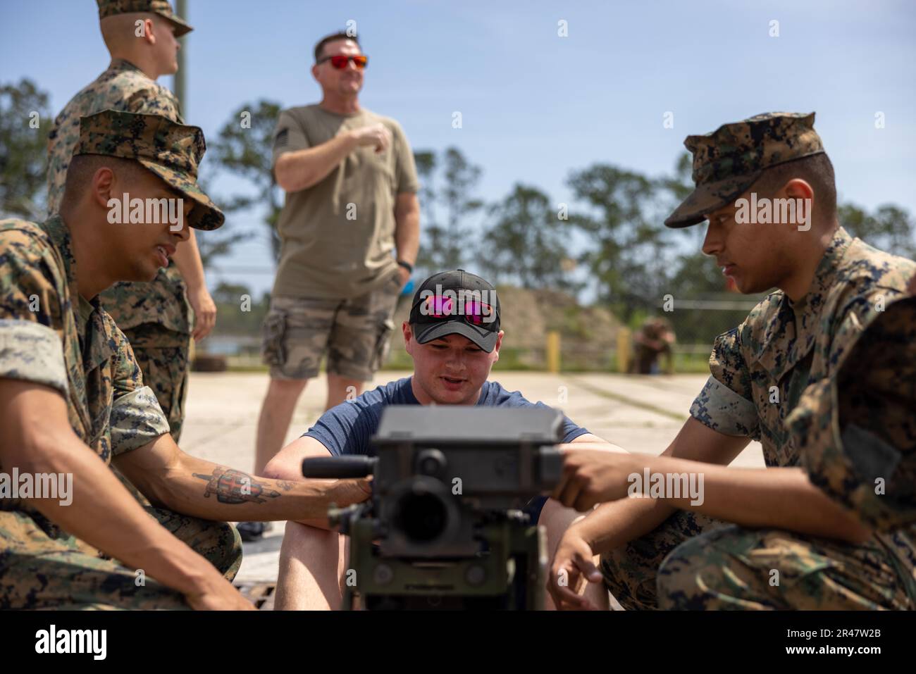 U.S. Marines 2d Assault Amphibian Battalion (AABn), 2d Marine Division ...