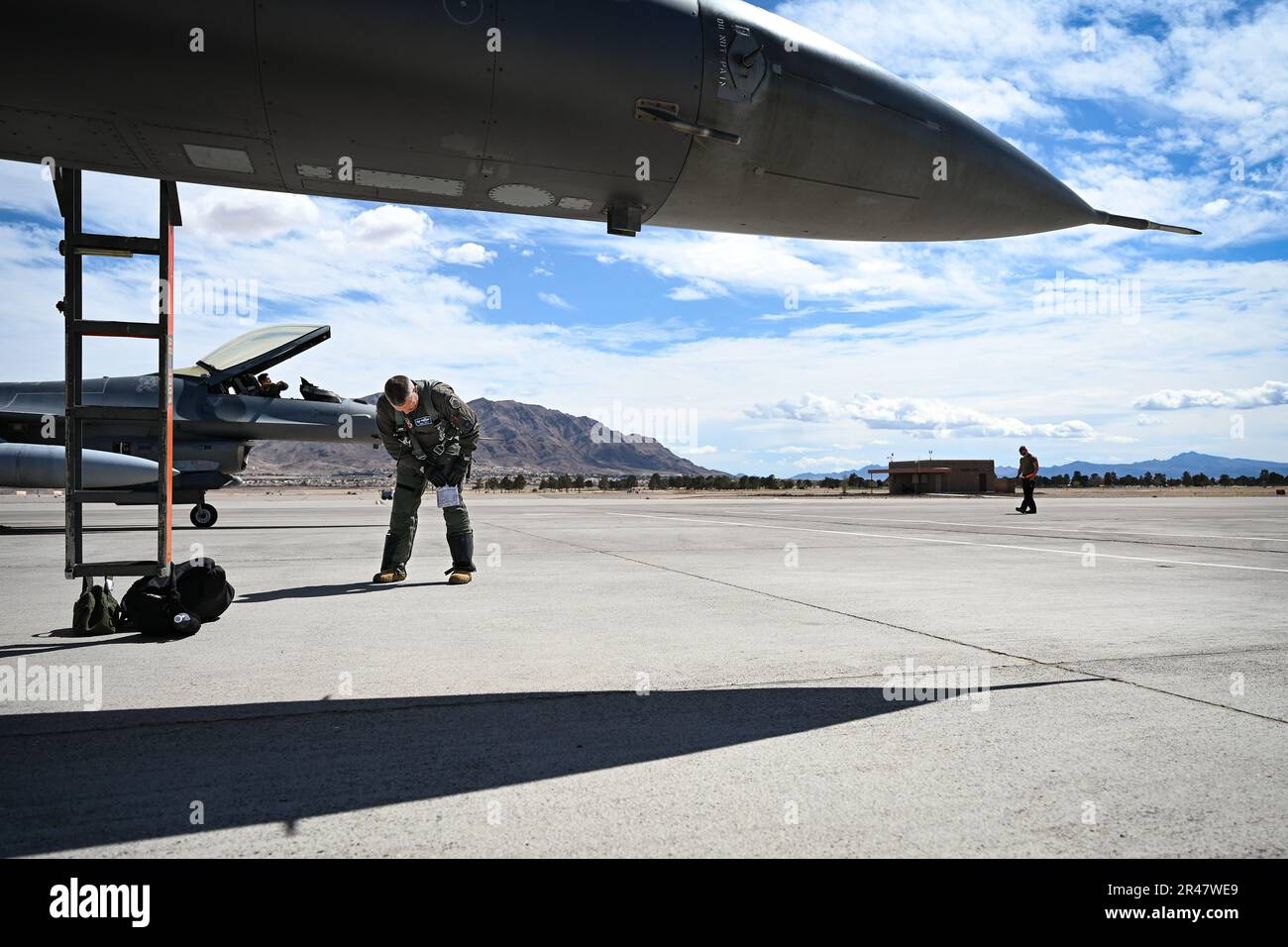 Wartime aircrew hi-res stock photography and images - Alamy
