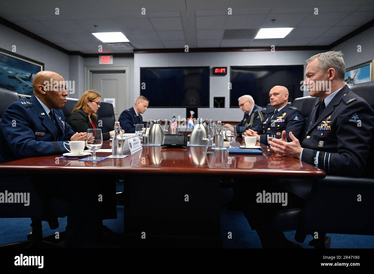 Lt. Gen. Dennis Luyt, right, commander of the Royal Netherlands Air ...