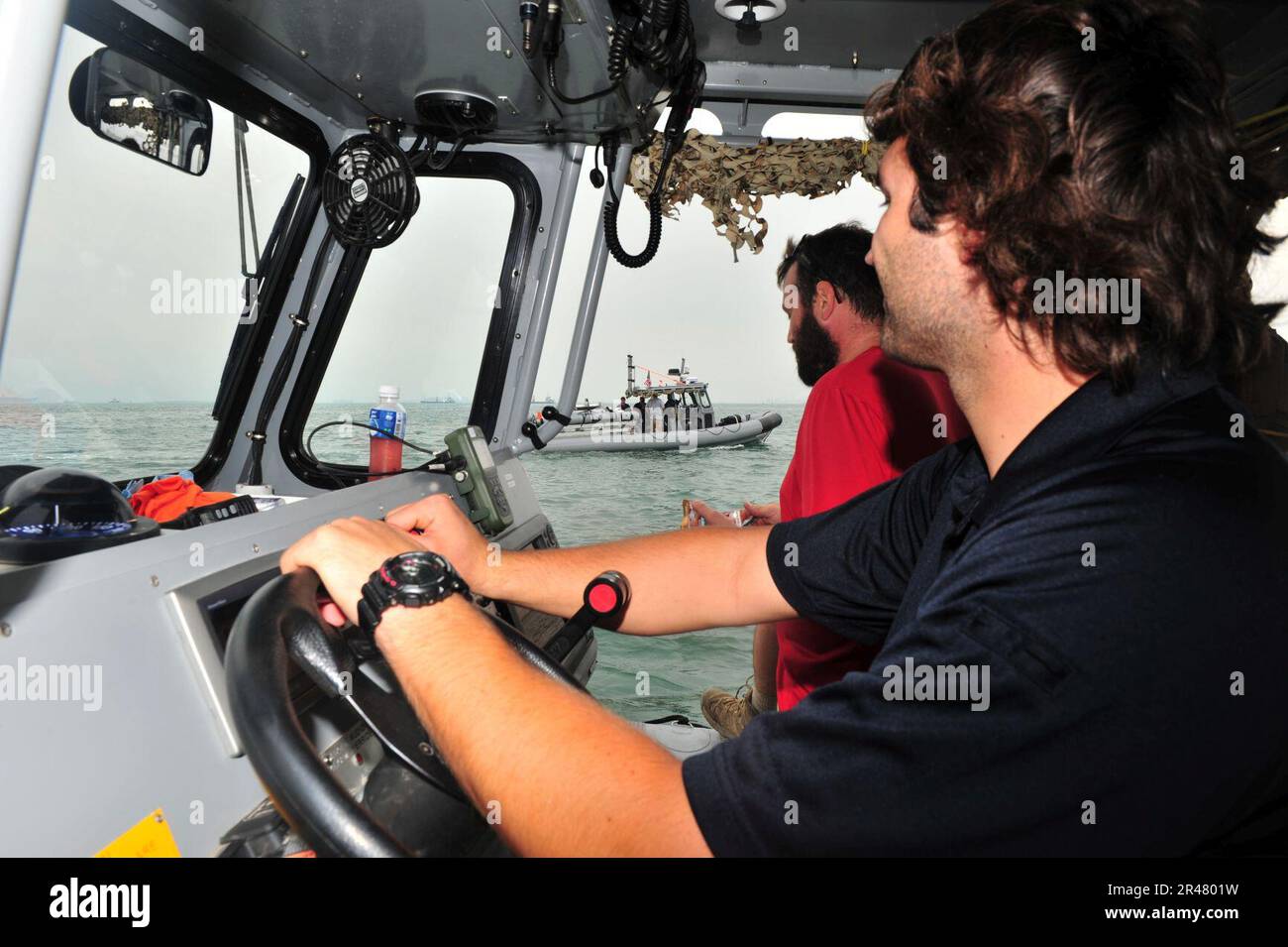 Unmanned Underwater Vehicle Operations 130501 Stock Photo - Alamy