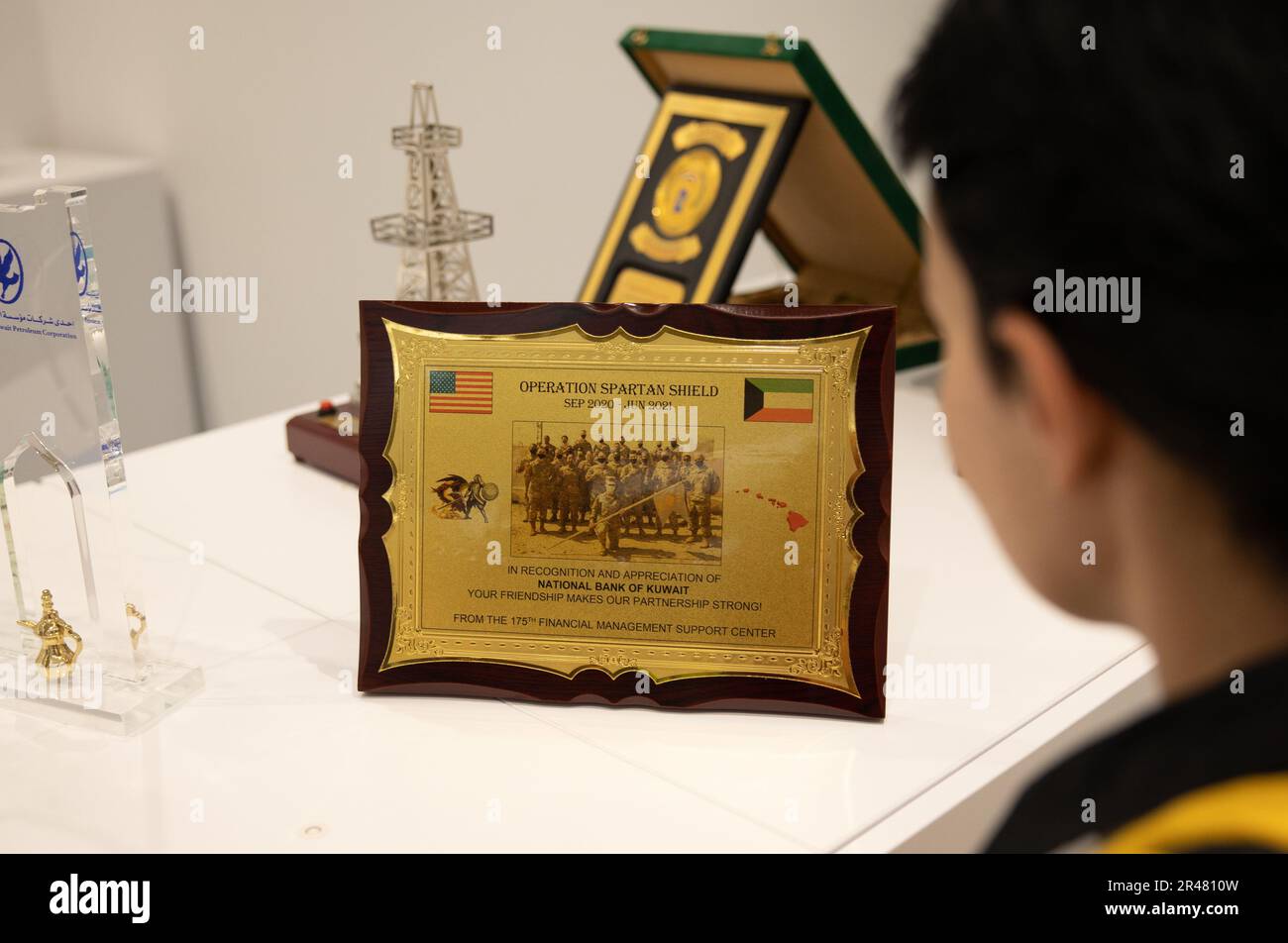 Appreciation plaque hi-res stock photography and images - Alamy