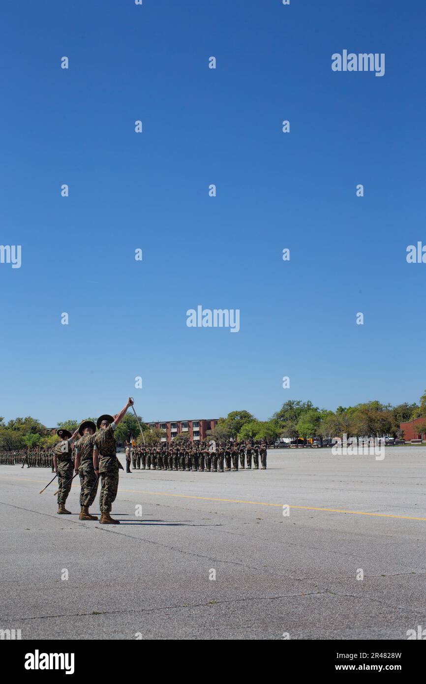 Drill instructors with Echo Company, 2nd Recruit Training Battalion ...