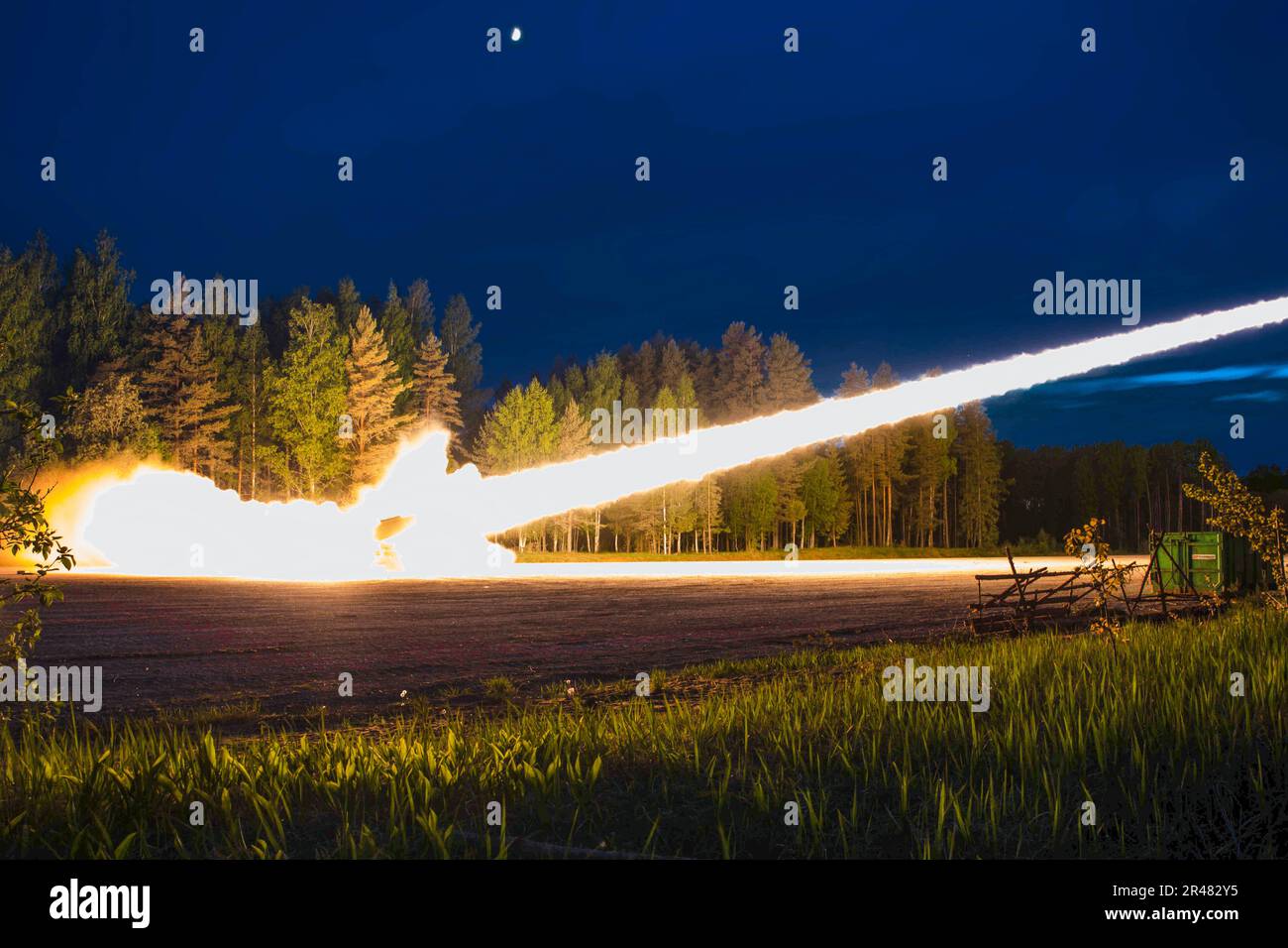 U.S. Soldiers assigned to the Blackhawk Battery, 1st Battalion, 14th ...