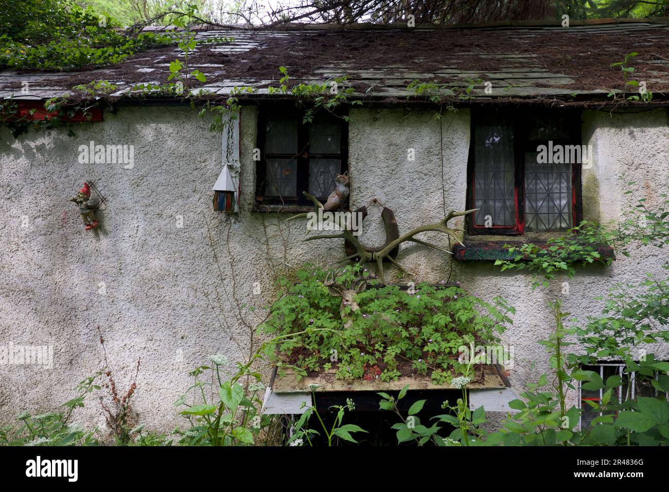 Tank cemetery cornwall uk Stock Photo - Alamy