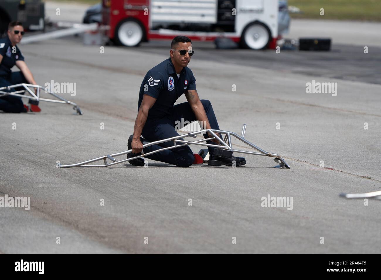 The United States Air Force Air Demonstration Squadron "Thunderbirds ...