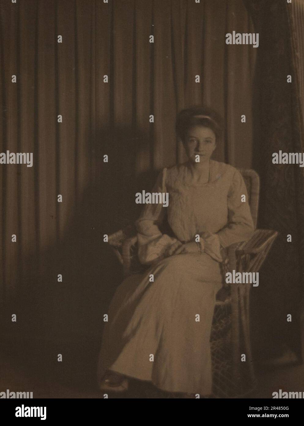 Eleanor smith hi-res stock photography and images - Alamy