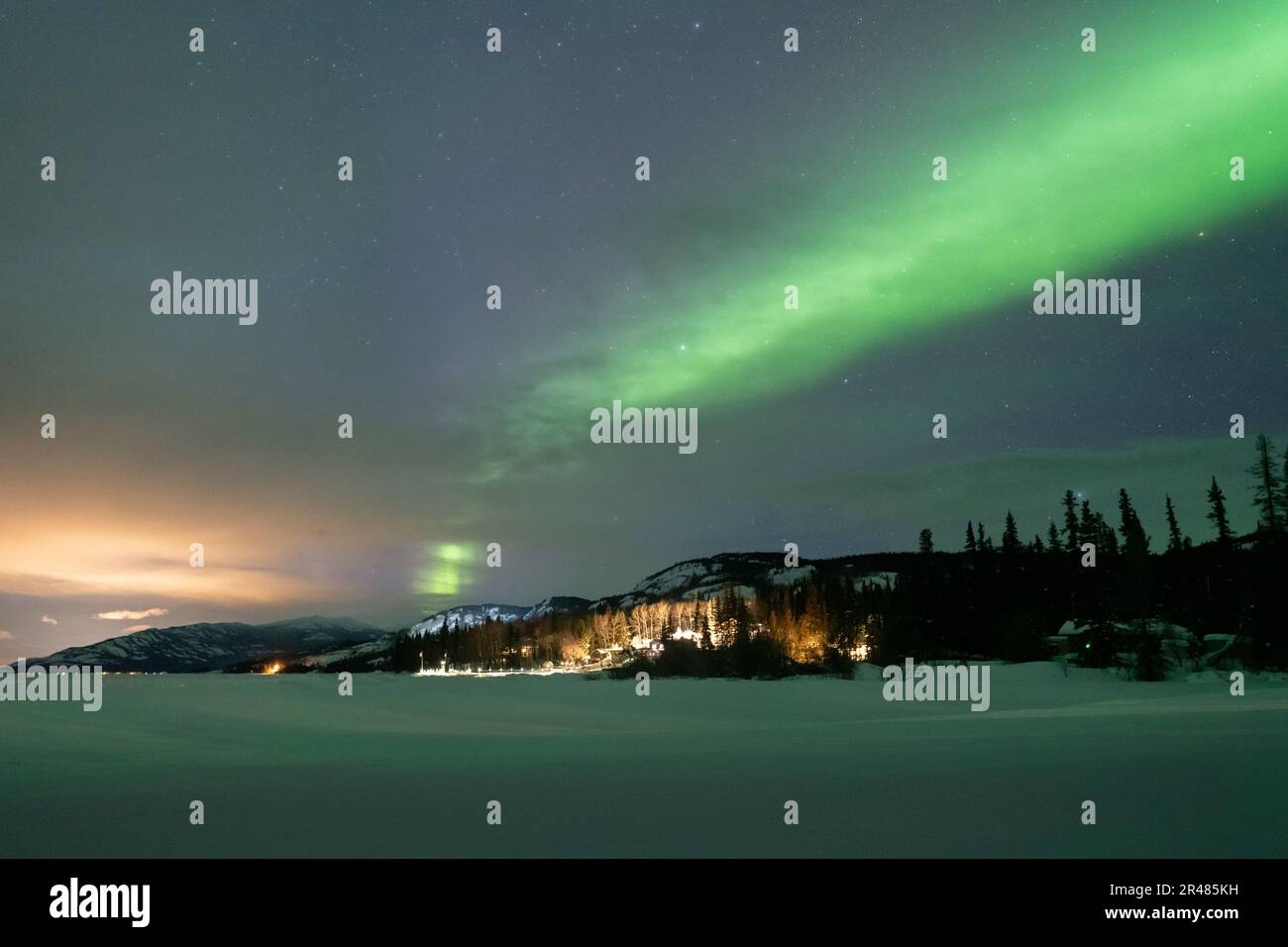 Astonishing, amazing northern lights aurora borealis seen in Yukon ...