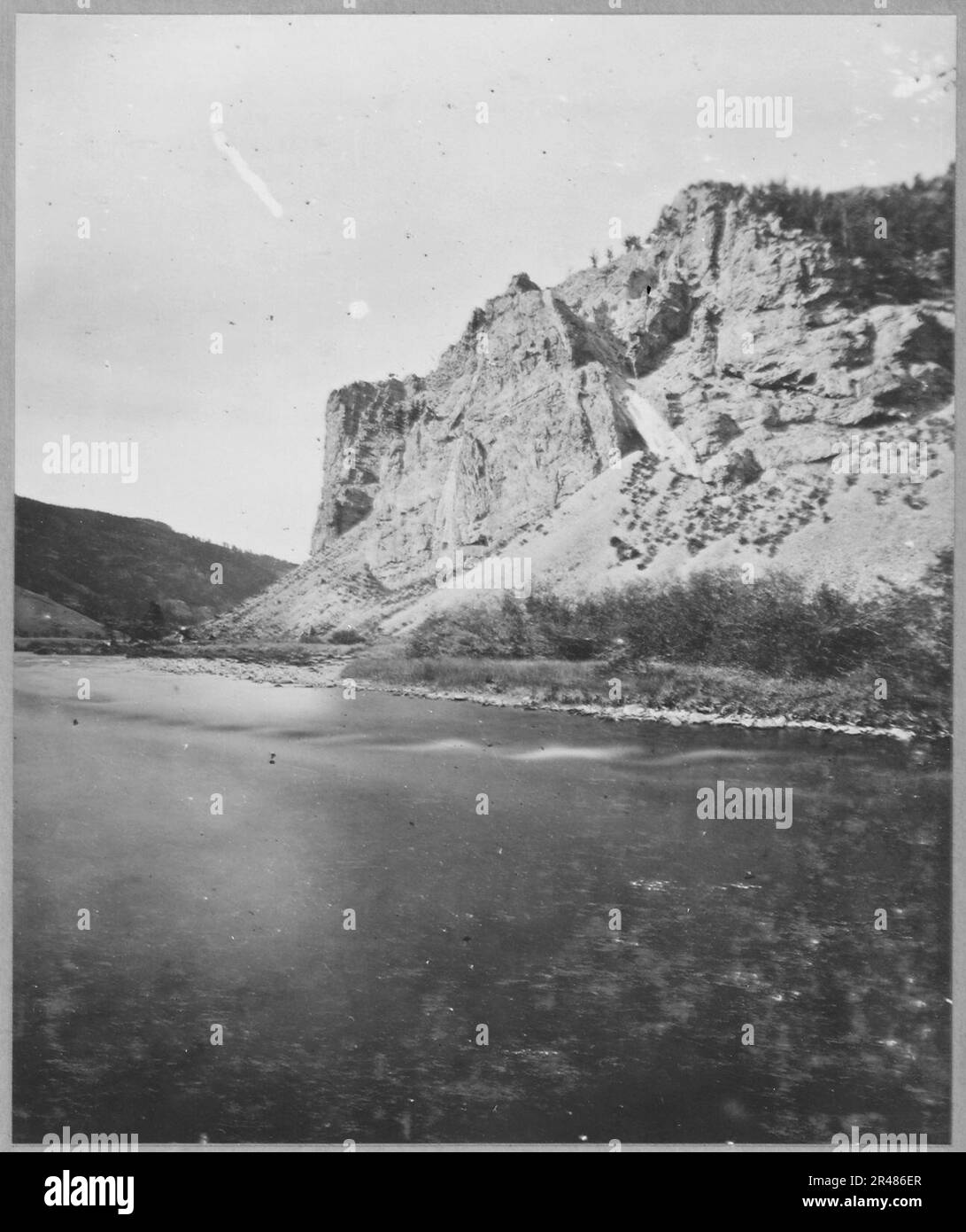 Gallatin river gallatin county Black and White Stock Photos & Images ...