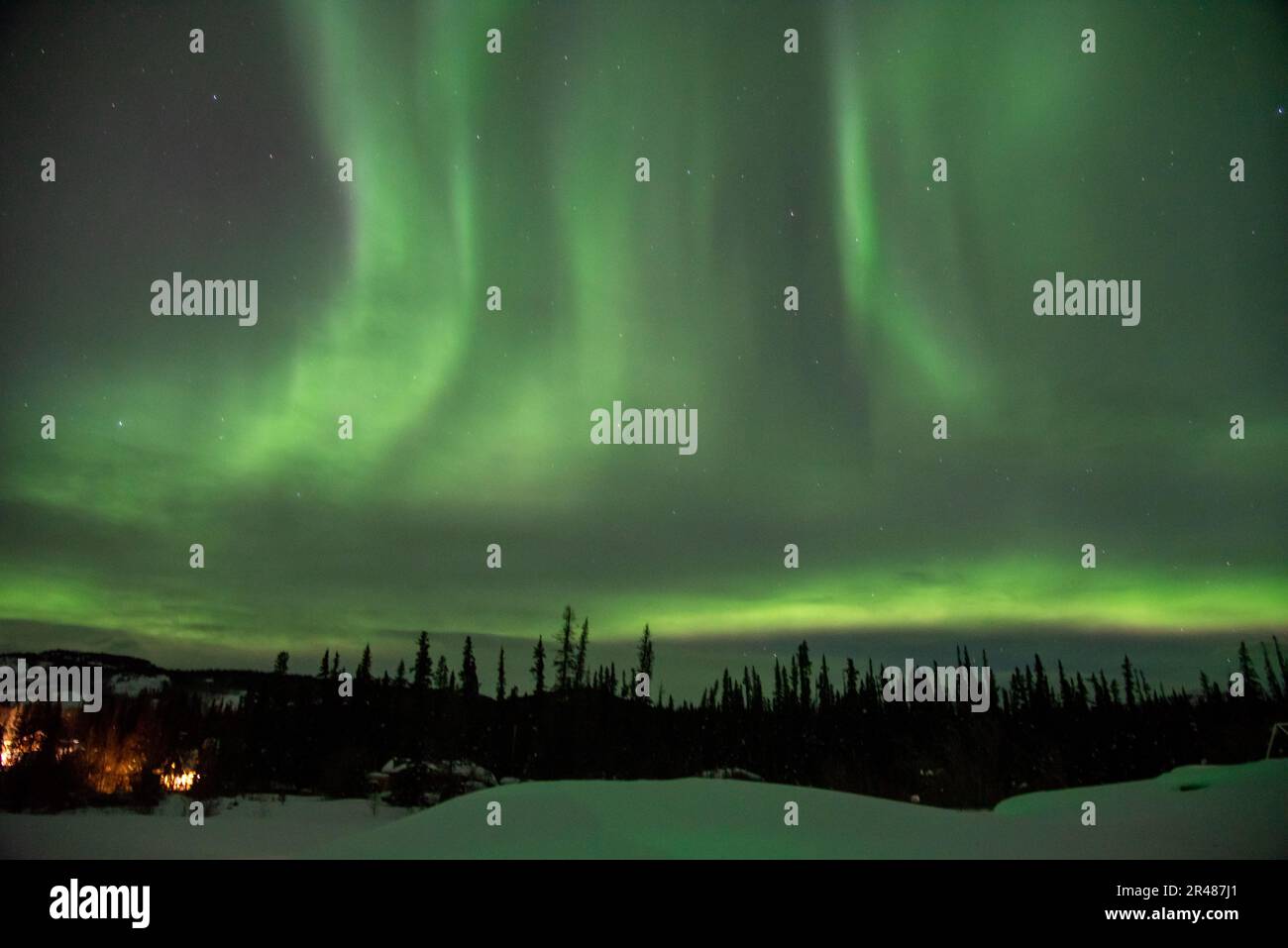 Astonishing, amazing northern lights aurora borealis seen in Yukon ...