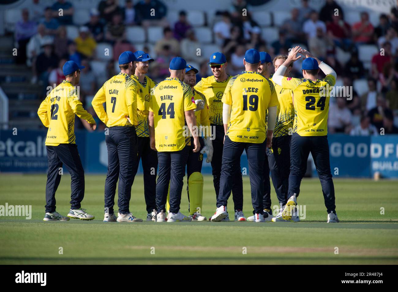 Durham cricket team hi-res stock photography and images - Alamy