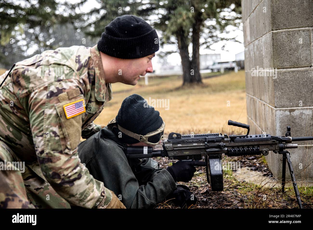 Oregon Army National Guard Sgt. Nicholas Ross instructs an Air Force ...