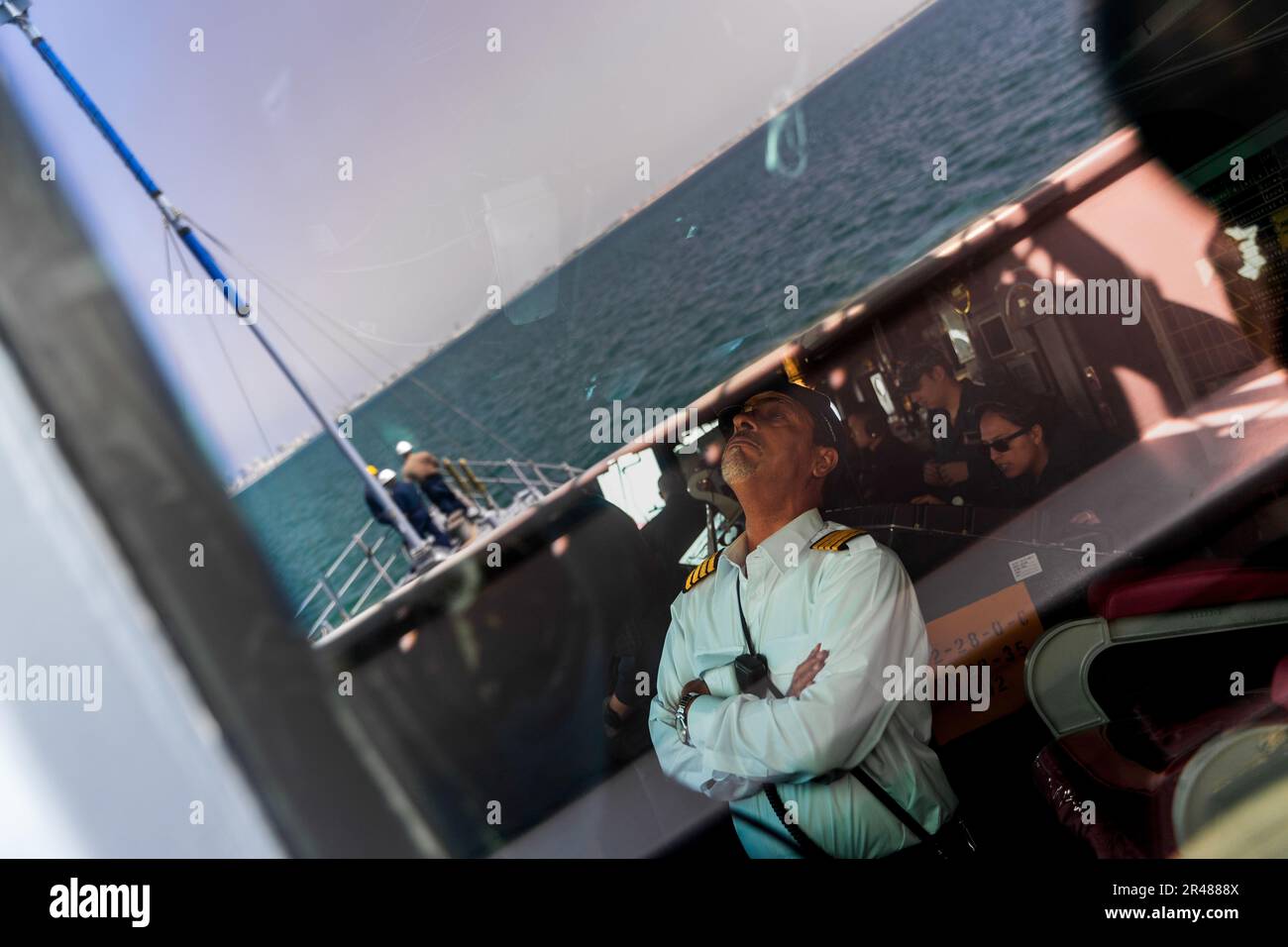 Uss gladiator hi-res stock photography and images - Alamy