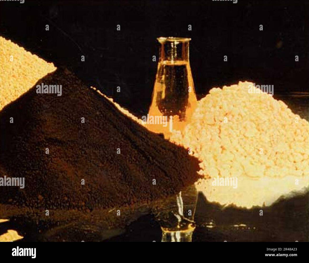 Uranium conversion hi-res stock photography and images - Alamy