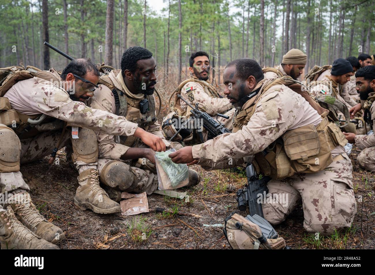 The United Arab Emirates 11th Mountain Battalion soldiers eat MREs ...