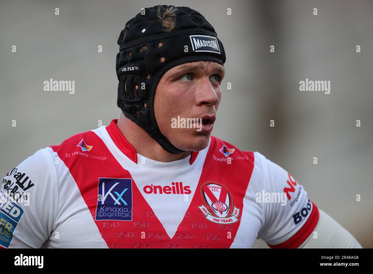 Jonny Lomax #6 of St Helens during the Betfred Super League Round 13 ...