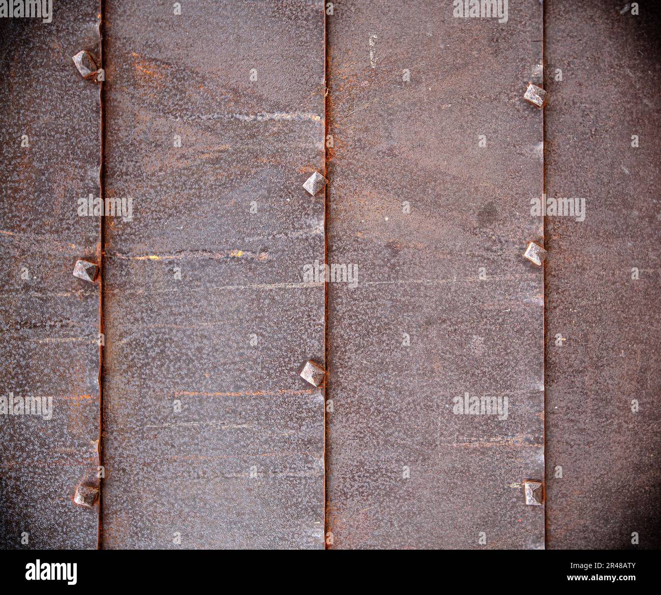 The Dark red worn rusty metal texture background Stock Photo - Alamy