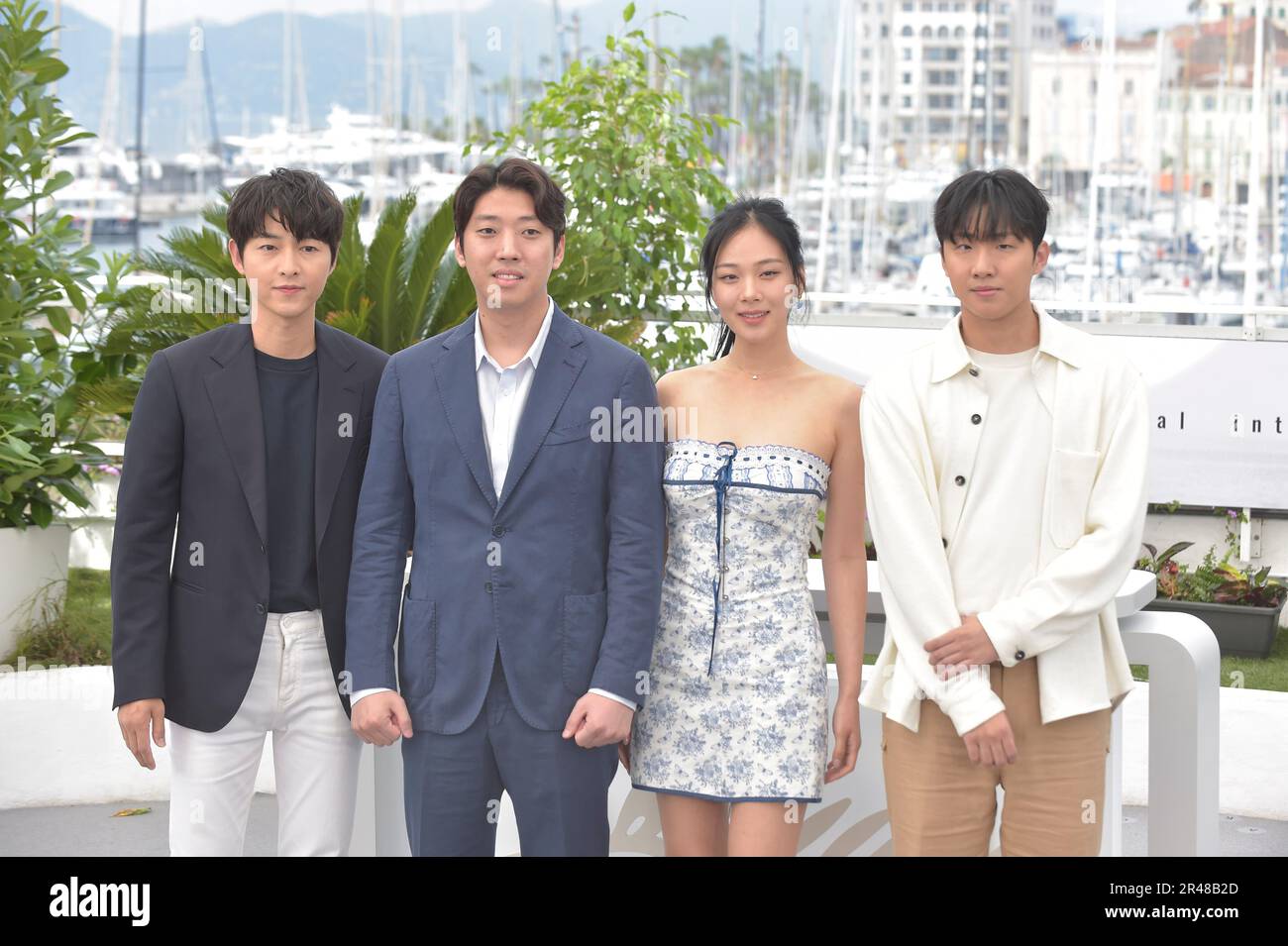 Cannes, Frankreich. 25th May, 2023. Kim Chang-hoon and South Korean ...