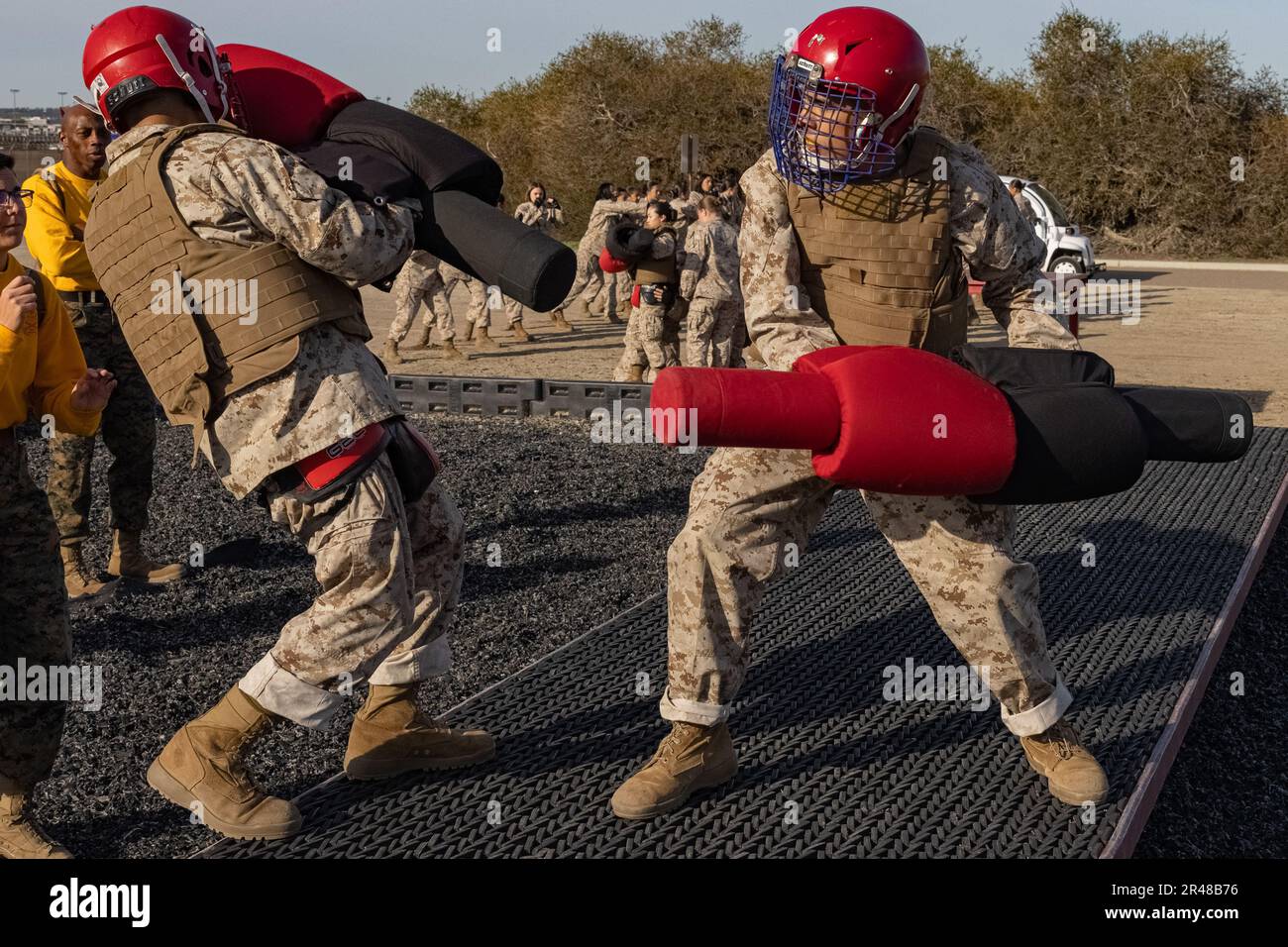 U.S. Marine Corps recruits with Golf Company, 2nd Recruit Training Battalion, execute Marine ...