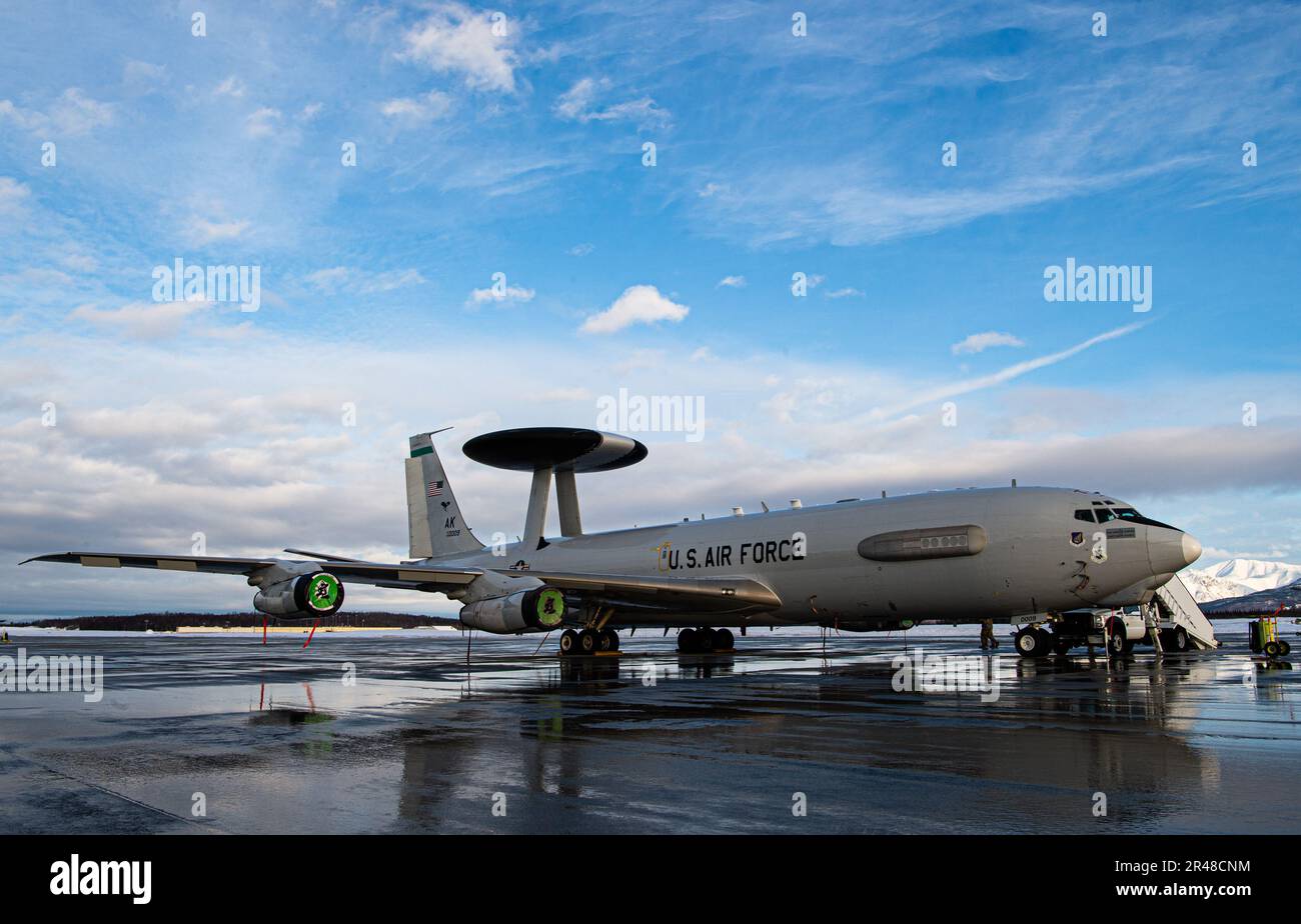 North warning system norad hi-res stock photography and images - Alamy