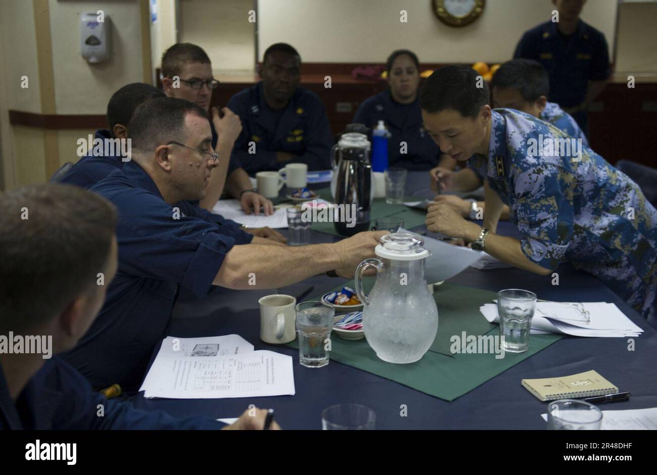 US and Chinese counter piracy exercise 130823 Stock Photo - Alamy