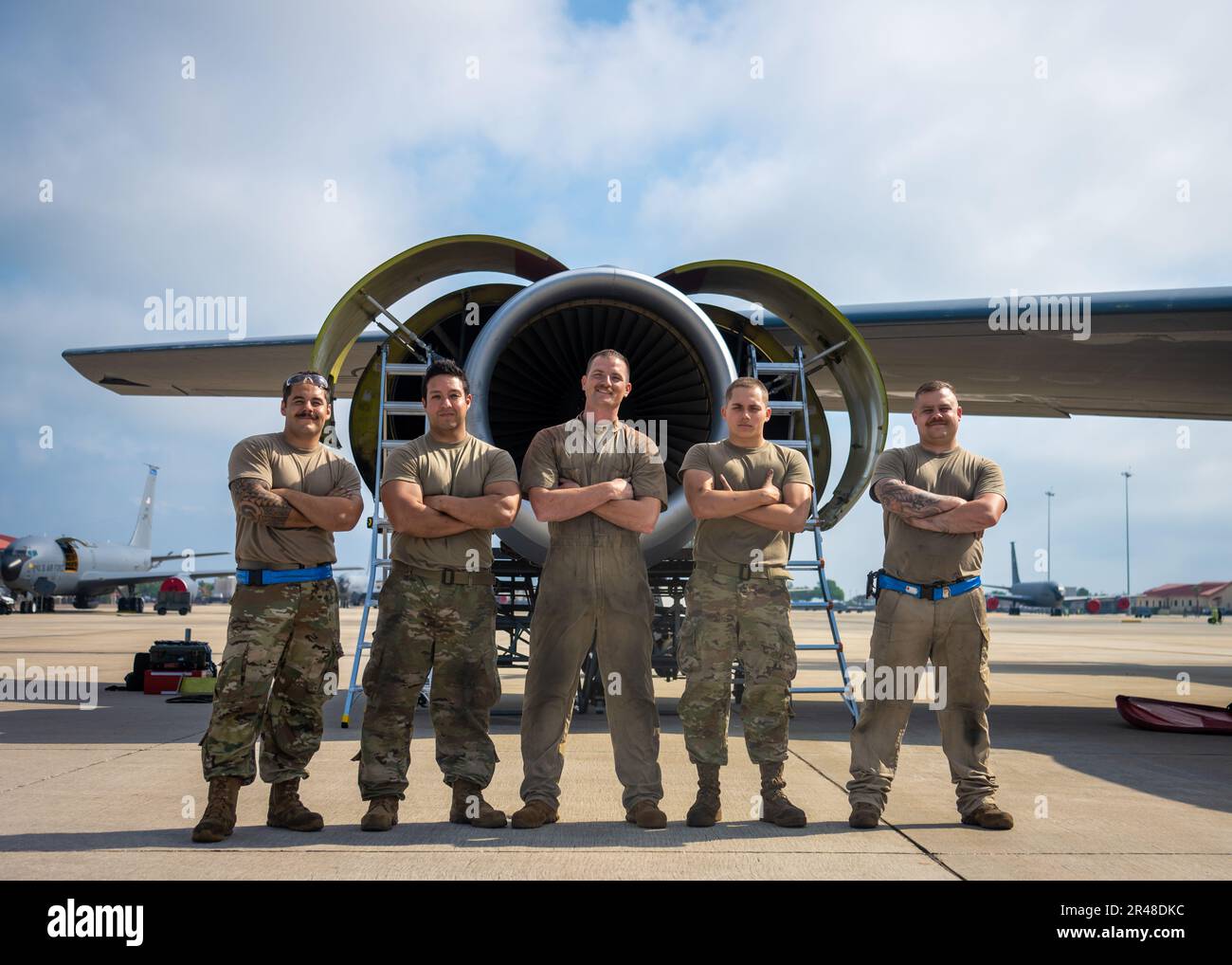 Aircraft propulsion technicians with the 6th Aircraft Maintenance ...
