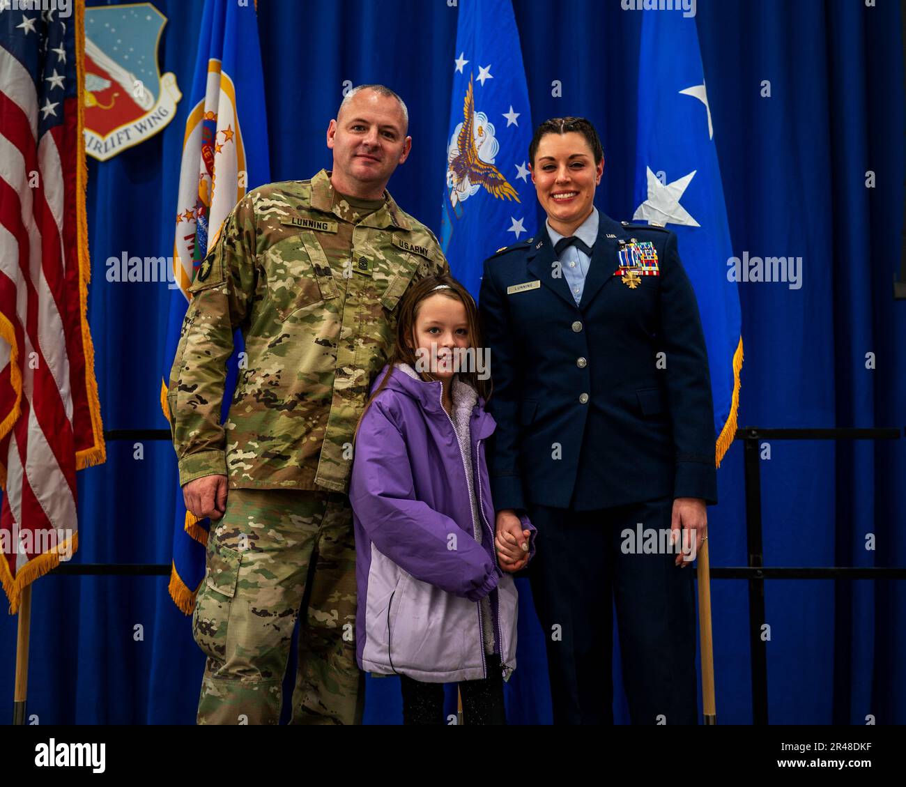 U s distinguished flying cross hi-res stock photography and images - Alamy
